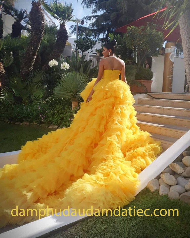 LONG TRAIN DRESSES AND GOWNS | Đầm Phụ Dâu - Đầm dạ tiệc